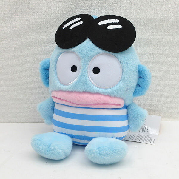 商品状態 全長：約29cm未使用品ですが、保管・展示による軽微なダメージがあります。　 状態ランク Sランク デザイン/仕様 キャラクターグッズ ぬいぐるみ　 色 ブルー　 発送区分 区分： 3A送料は「お支払・送料」をご参照下さい。 店舗...