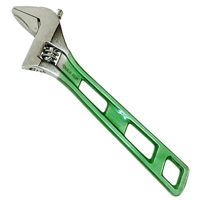 長時間の使用でも疲れにくい軽量モンキーです！特徴軽量で目盛りつき。仕様目盛り付き口開きサイズ：30mm全長：200mm重量：約180gカラー：グリーン原産国 中国