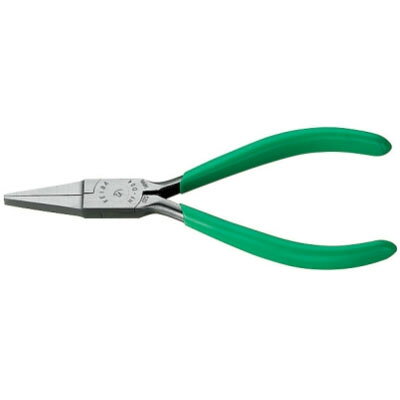 特徴部品等を掴むための工具です。掴み部分が広く、凹凸の無いフラット加工が施されているので対象を傷つけることがありません。仕様スプリング付き(片側固定)サイズ(mm)：120重量(g)：55