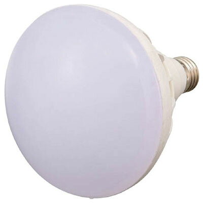 特徴RTL-205用の交換球です。仕様色温度：6500K消費電力：20W電源(V)：110球寿命(時間)：40000質量(kg)：0.5全光束(lm)：1800生産国 中国