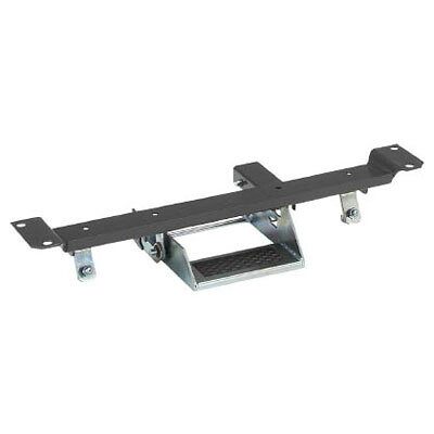 【仕様】●適合台車機種：SDタイプ WD-150D用●質量：1.7kg【特徴】●ペダル部が本体からはみだしが少ないので、他の荷物などのキズが付きづらいです。●ワンペダル式の軽い操作で、ペダルを1回踏むたびに「ストップ」と「解除」を繰り返しま...