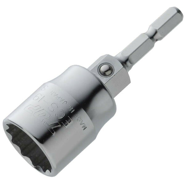 特徴六角シャンク部は6.35mmでインパクトドライバーに素早く装着して使用できます。13mmのメガネ類や板ラチェット類などに装着して、手動用としても使用できます。13mm六角部は、脱落防止用ボール付きです。厳選した材料を使用して、オール国産...