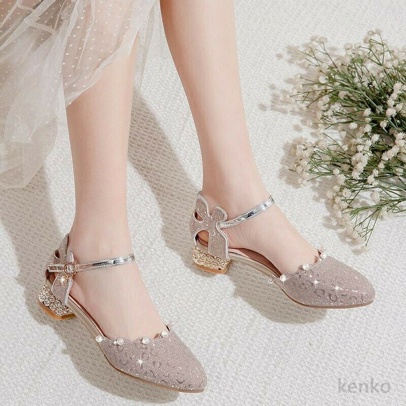 商品説明 color="#000000">商品名とっても豪華な子供用フォーマルシューズです。 ・キラキラのパール&スパンコール♪ ・ふわふわな立体インソールで足が疲れにく ・滑り止め加工を施した靴底 ・ 疲れにくい柔らか素材 素材 widt...