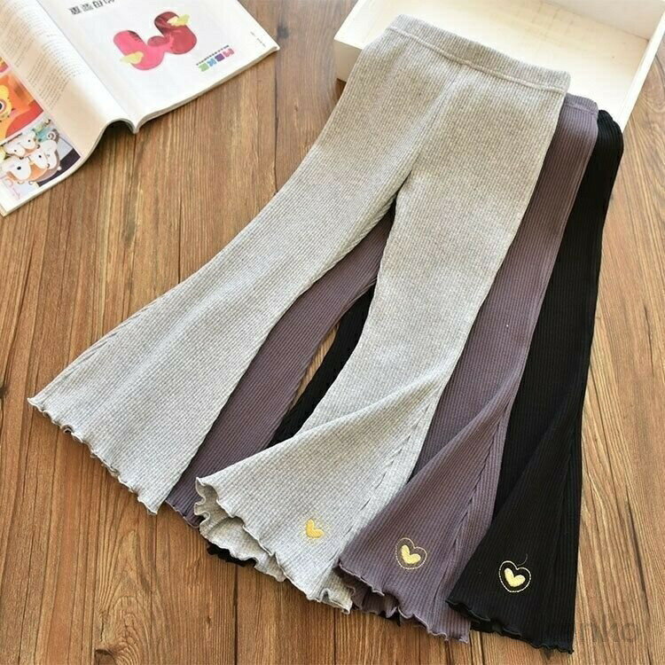 商品情報サイズ:【110】ズボンの丈/64.5cm 参考身長:95-105cm【120】ズボンの丈/69.5cm 参考身長:105-115cm【130】ズボンの丈/74.5cm 参考身長:115-125cm【140】ズボンの丈/79.5cm...