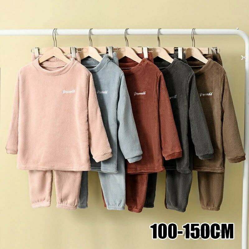 ■素材 ポリエステル ■商品内容 トップス＋パンツ ■生産国：中国 注意事項 ※サイズ表記は目安です。若干の誤差がある場合がございます。 ※注意：実物の色に近づけるように心がていますが、お使いの環境により画像の色が実物の色と違って見える場合...