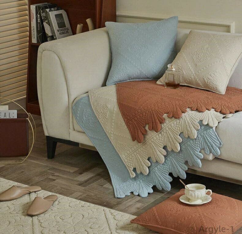 商品説明 color="#000000">商品紹介 北欧テイストでお洒落、掛けるだけで簡単にお部屋の雰囲気を変えられます。 汚れや傷から大切なソファを守ってくれます。お子様やペットのいるご家庭でも安心です。 滑り止め機能を持ち、あまりにも多...