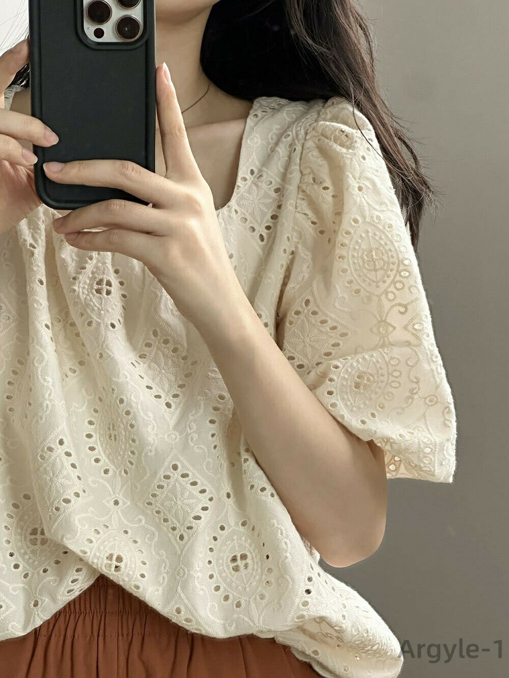 レースブラウス レディース きれいめ 春夏 半袖レーストップス白 オシャレ 綿100% ブラウス パフスリーブトップス 韓国風 ゆったり カジュアル 体型カバー エレガントな半袖レースブラウスが登場しました。繊細なレース素材が女性らしさを演...
