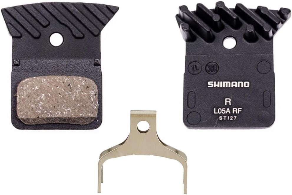 シマノ純正 フィン付レジンパッド L05A-RF (L03A後継品) ロードコンポーネント用ディスクブレーキパッド「L03A」の正規後継モデル（第5世代）です。 新しい樹脂フリクション素材の採用により、レジン特有の「音鳴りのしにくさ」や「優...
