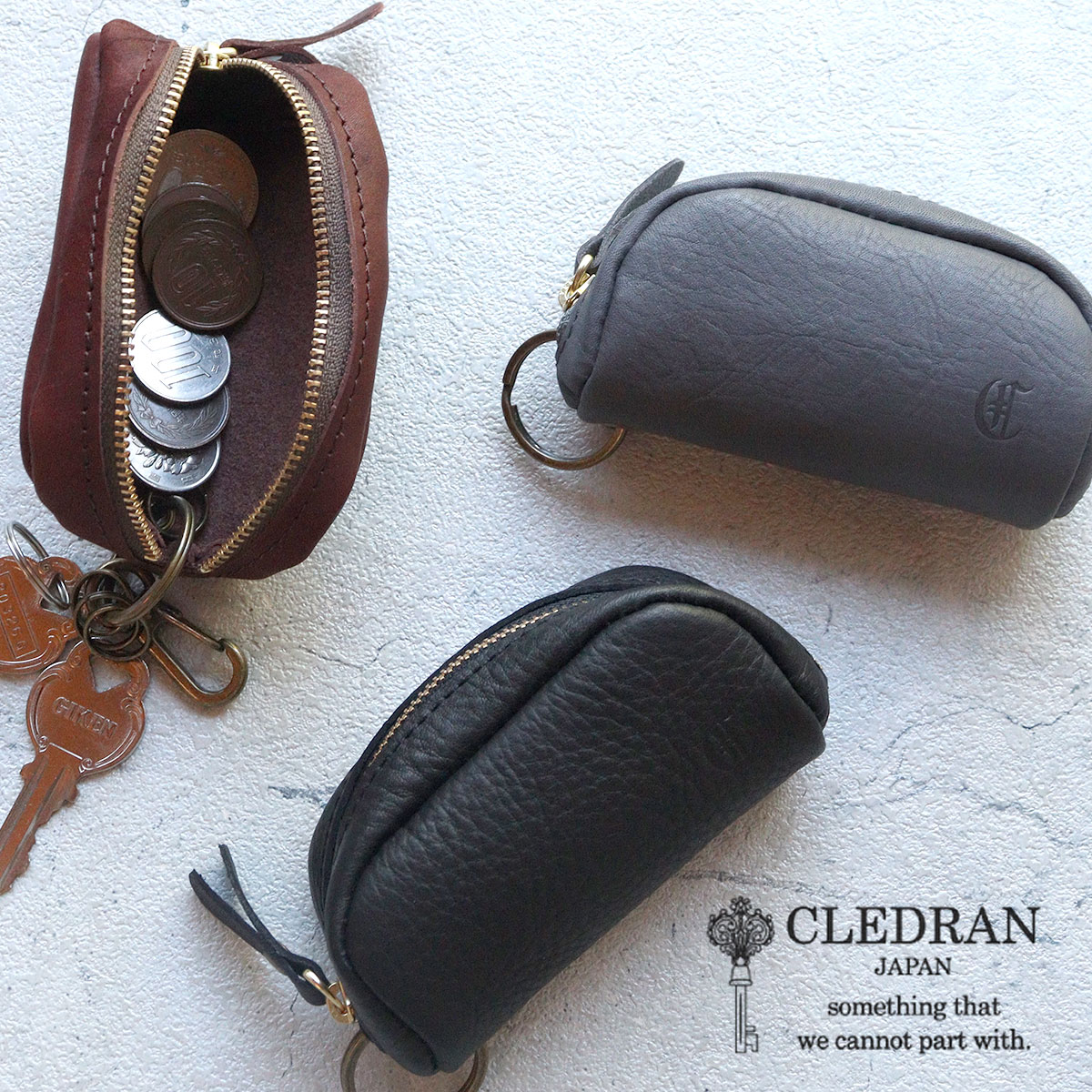 □ブランドCLEDRAN(クレドラン) □シリーズGALE (ガレ) □素材牛革 □サイズ約W9×H6×D3cm □重さ約39g □生産国日本 □仕様 ・キーリング×4 ・ナスカン×1 □カラー ・GRAY・BROWN・BLACK Abou...