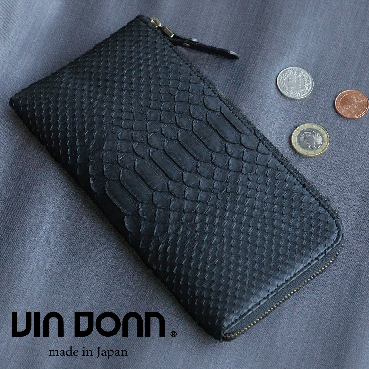 □ブランドVIA DOAN(ヴィアドアン) □シリーズOilmat(オイルマット) □本体素材ヘビ革(日本製)ダイヤモンドパイソン □付属素材牛革(日本製) □裏地素材ポリエステル(鹿革似のスエード生地) □サイズ約W20×H10×D1.5...