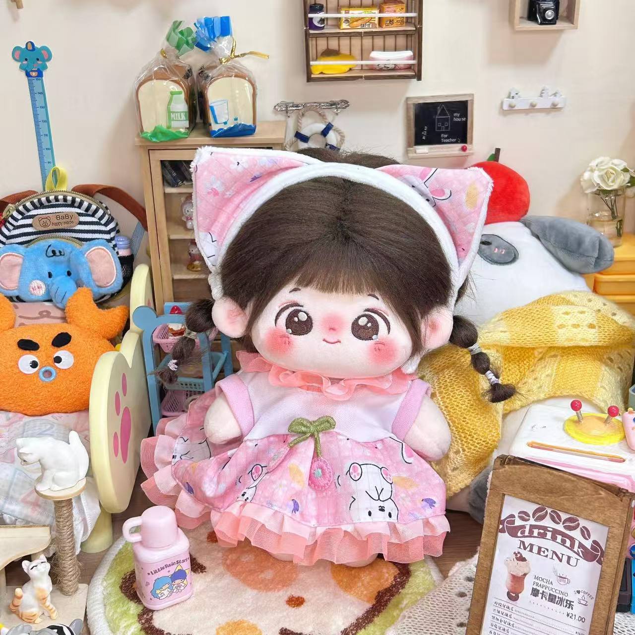 製品仕様: ◆素材: ポリエステル ◆本製品は服セットのみ、ぬいぐるみ本体や靴は含まれていませんのでご了承ください。 商品について: 商品写真はできる限り実物の色に近づけるよう徹底しておりますが、 お使いのモニター設定、お部屋の照明等により...