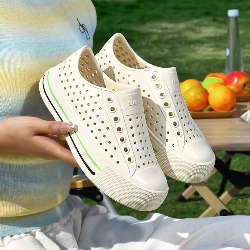 サンダル レディース 厚底 スポーツサンダル ビーチサンダル 軽量 疲れにくい 歩きやすい 滑り止め 蒸れにくい カジュアル スリッポン ホワイト ベージュ ブラック グレー[ "・製品カテゴリ: スポーツサンダル", ...