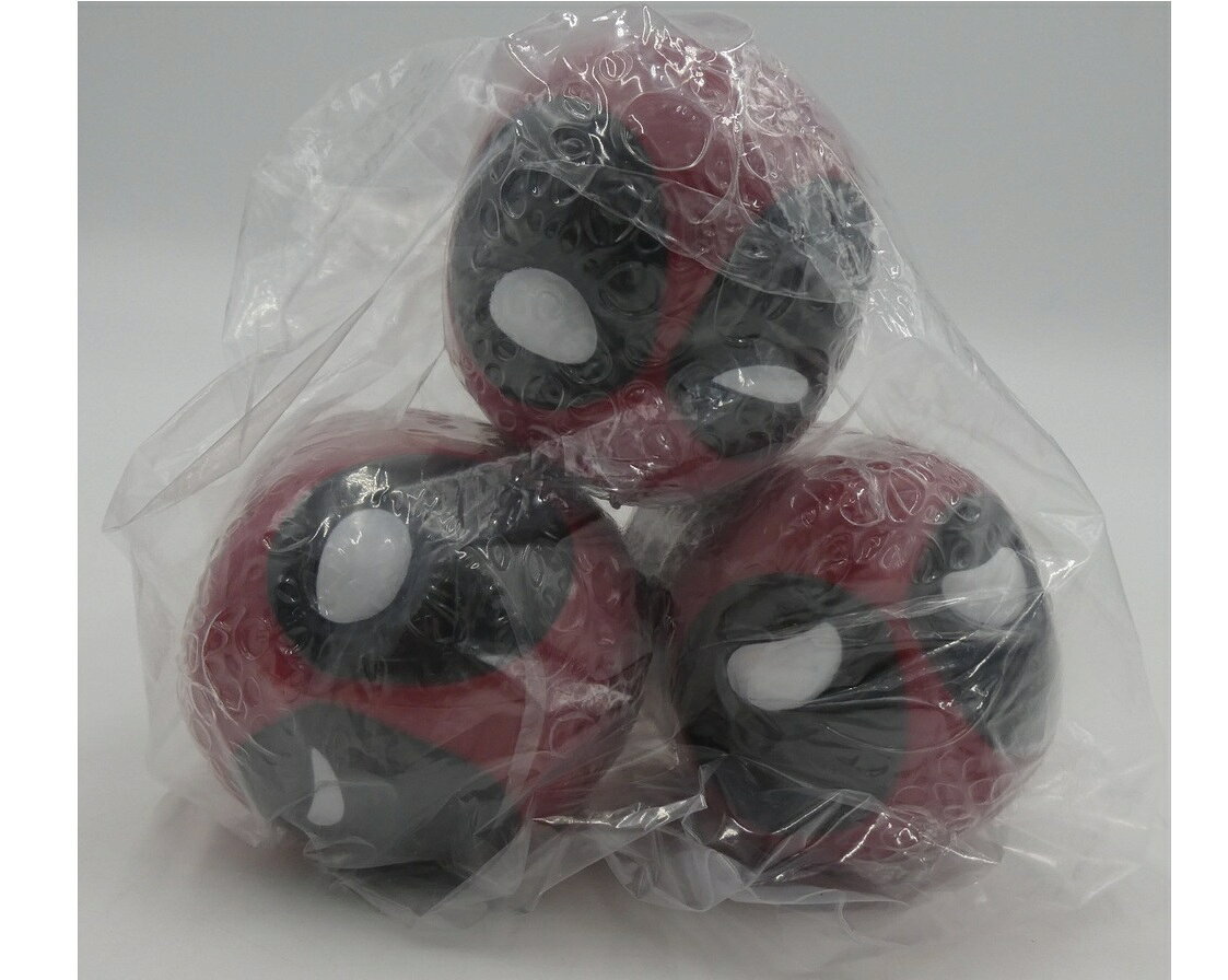 バンダイ カプキャラ MARVEL03 デッドプール～俺ちゃんがいっぱい～ 【全3種セット】 新古品・未開封品 カプキャラMARVELシリーズについに俺ちゃんが登場！ 【セット内容】 ・デッドプール(ふりむき) ・デッドプール(刀) ・デッ...