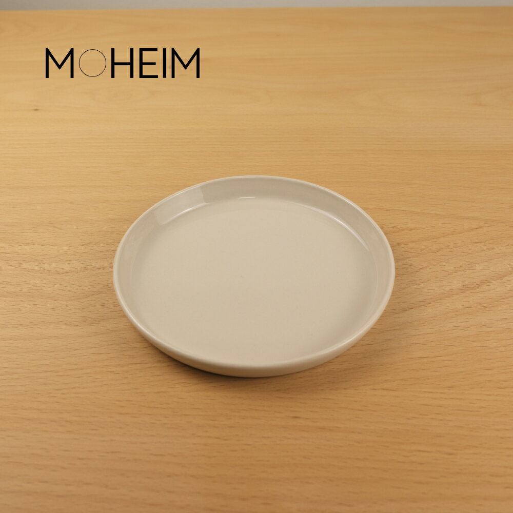 商品情報サイズ150/ 約150×H16mm※全て手作りのため、同じ商品でも、形、寸法、色合に若干の個体差があります。材質せっ器色sand white （サンドホワイト）商品説明毎日使うのにちょうどいいサイズ感。誰もがお気に入りを見つけられ...