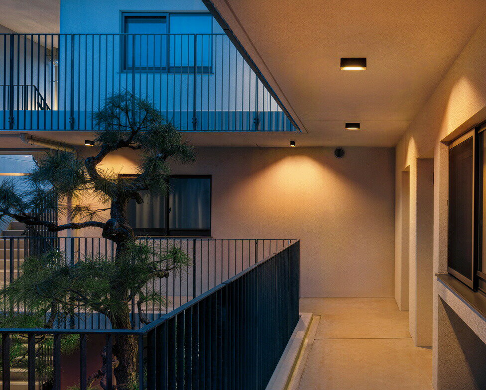 メーカー希望小売価格はメーカーカタログに基づいて掲載しています