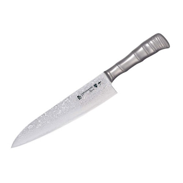 63層ダマスカス鋼の刃に、竹を模したステンレスモナカハンドルを備えたシリーズです。料理、肉、魚などの調理。■商品説明63層ダマスカス鋼の刃に、竹を模したステンレスモナカハンドルを備えたシリーズです。料理、肉、魚などの調理。何層にも重ね鍛造す...