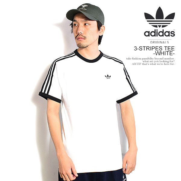 　商品説明 adidas Originals アディダス オリジナルス アディカラースポーツは、毎日着たくなる快適さと アディダスのアイコニックな伝統を両立させた スリーストライプTシャツによって、クラシックを再構築する。 快適さを重視して...