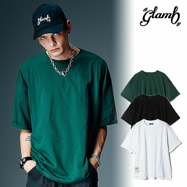 　商品説明 glamb グラム ●商品説明 一見シンプルな中にこだわりのディテールを散りばめて 抜け感あるトップススタイルをまとめてくれる Oversized Ticket Tag T-shirt。 アメリカンカジュアルなオープンエンド糸を...