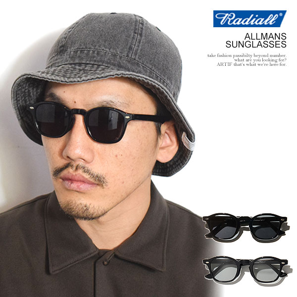 　商品説明 RADIALL ラディアル ●商品説明 アセテートのクランパント型サングラス。 アメリカ製に多い均一な厚さのフレーム。 キーホールブリッジ、東洋人に合わせた大きめのノーズパッド、 テンプルエンドには溝を入れた滑り止め仕様。 左テ...