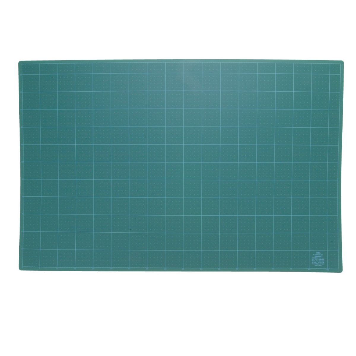 サイズ：900×600×厚さ3mm 材質：再生オレフィン系樹脂 カラー：グリーン 自然環境にやさしい「再生オレフィン系樹脂」を使用したカッティングマットです。 両面使用可。 切り抜きに便利な両面目盛りが入っています。(表：5mm間隔/裏：1...