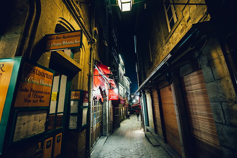 アートパネルやアートボードでおしゃれな部屋に！壁掛けファブリックパネル artmart 商品の特徴 artmartは自分のお部屋に合わせて好みのアートが選べる画期的なアートボードです。高級キャンバス地に次世代高解像度プリンターで鮮明かつ耐久...