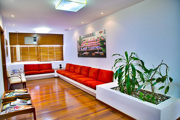 アートパネルやアートボードでおしゃれな部屋に！壁掛けファブリックパネル artmart 商品の特徴 artmartは自分のお部屋に合わせて好みのアートが選べる画期的なアートボードです。高級キャンバス地に次世代高解像度プリンターで鮮明かつ耐久...