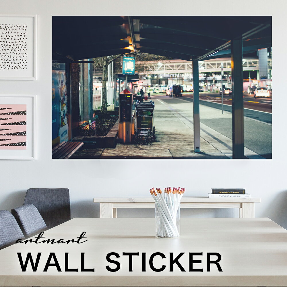 アートパネルやアートボードでおしゃれな部屋に！壁掛けファブリックパネル artmart ウォールステッカーの注意点 • 凹凸やザラザラ感のある壁紙に対して接着力が低くなります。 • 和紙壁紙などデリケートな壁紙には貼...