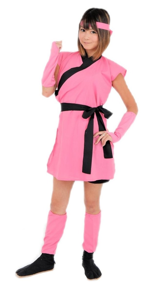 女忍者くノ一コスチュームです。セット内容もトップス、パンツ、帯、レッグカバー、アームカバー、ハチマキと充実。演劇、舞台衣装、文化祭、ハロウィン、イベントなどでおススメです。●サイズ:トップス着丈:約82cm(襟上〜裾)、ウェスト:約〜74c...