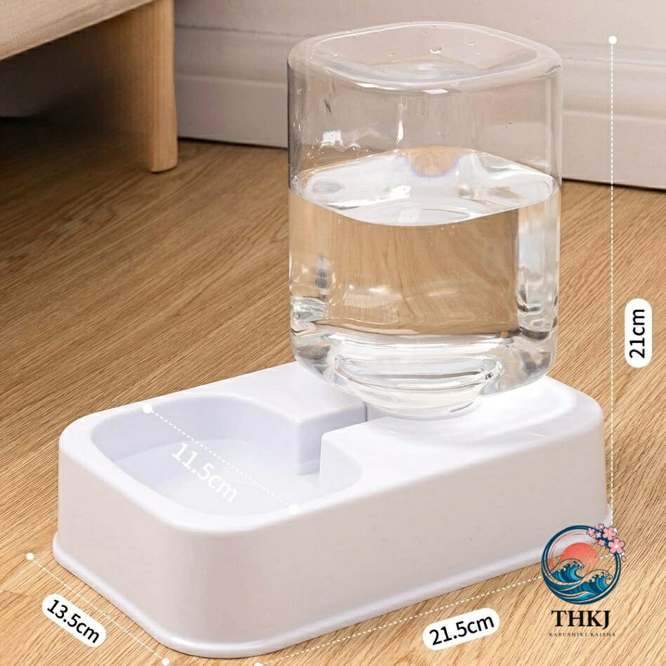 猫専用に設計された多機能フィーダーは、給餌を容易にし、毎日の食事を簡単に楽しくします。 自動給水ディスペンサーは水を新鮮に保ち、常に水を流し続けるので、猫がより多くの水を飲んで健康を促進します。 高品質の素材で作られており、耐摩耗性と耐久性...