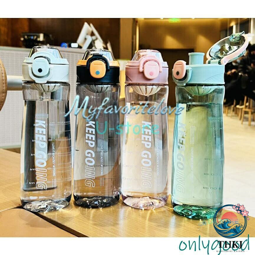 水筒 ストロー プラスチックボトル 600ml　800ml 大容量 水筒 軽い 便利 オシャレ ins風 子供 大人 体操 ヨガ トレーニング 運動水筒 スポーツ ボトル コップ製品の説明素材：プラスチック内容量：約600ml　800mlカ...