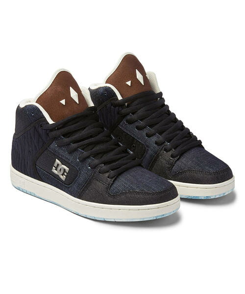 DC SHOES | STAR WARSコレクションの第三弾。今回はディズニーチャンネルにて配信され大ヒットとなった｢THE MANDALORIAN｣ストーリーに焦点をあて、6つのカプセルとESSENTIALSで構成された特別なコレクション...