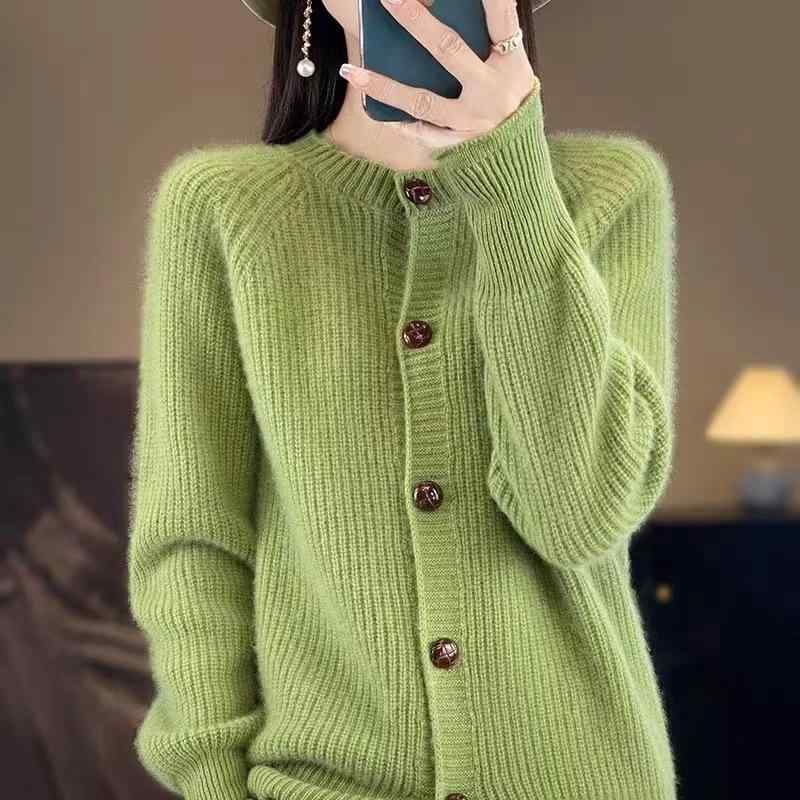 レディース 秋冬 長袖 丸首 ニット カーディガン ゆったり 無地 セーター トップス カジュアル レイヤード 柔らかい 素材・カテゴリ: ニット・スタイル: エレガント.通勤・主な素材: アクリル50-70%.コットン30%以下・ネックラ...