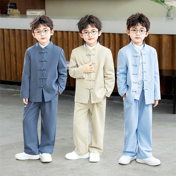 商品名 キッズスーツ ・簡易な包装、ご了承ください。 色 ベージュ|グリーン|ブルー サイズ 90-170 素人採寸若干の誤差がある場合がございます。 素材 ポリエステル ご了承いただきたいこと ※サイトに掲載の商品は、撮影の環境とモニター...