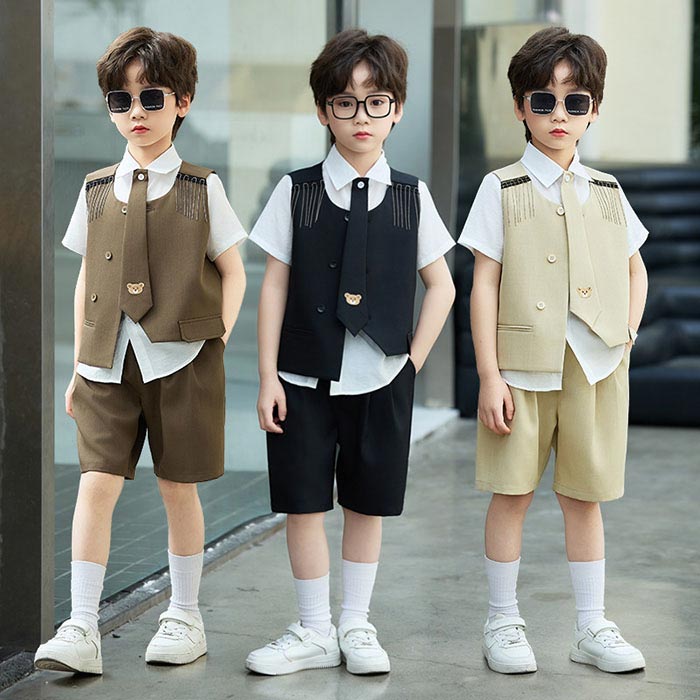 商品名 子ども服 簡単な包装、ご了承ください。 色 ベージュ|ブラウン|ブラック サイズ 90−160 素人採寸若干の誤差がある場合がございます。 素材 ポリエステル ご了承いただきたいこと ※サイトに掲載の商品は、撮影の環境とモニター環境...