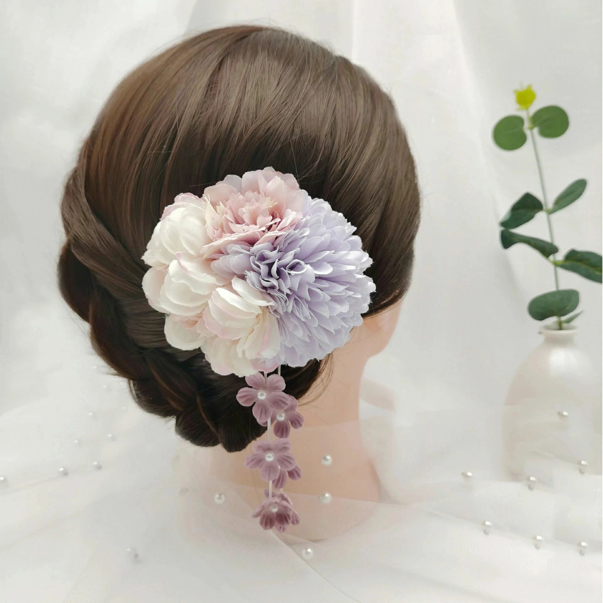 商品説明 商品内容 ヘアアクセサリー 素材 ポリエステル繊維 生産国 中国 サイズ フリーサイズ 注意書き ※商品写真は、できる限り現品を再現するように画像処理などの補正を行っておりますが、ご利用のモニターや環境により差異が生じます。予めご...