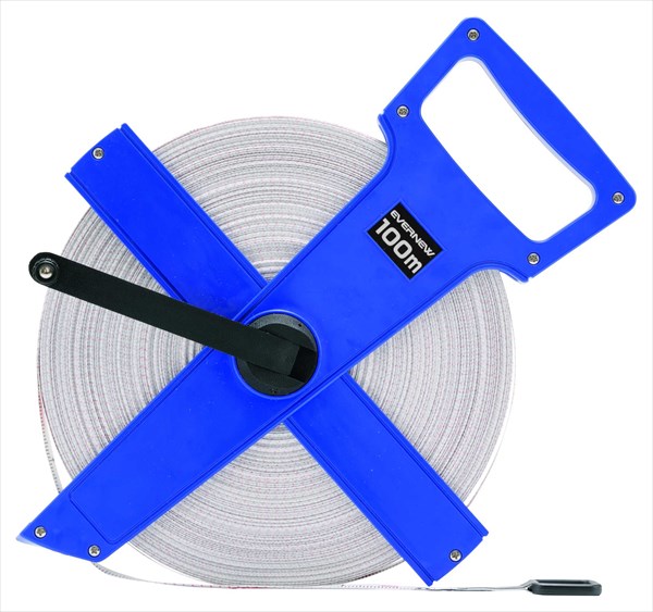 13000コスパならEVリール シンプルに巻尺 100？の他に50と100●ケース:長さ38.5cm×幅30.5cm×厚さ3.6cm、テープ:幅12mm×厚さ0.48mm●重量:1.30kg●材質:ケース:ABS樹脂、テープ:グラスファイバ...