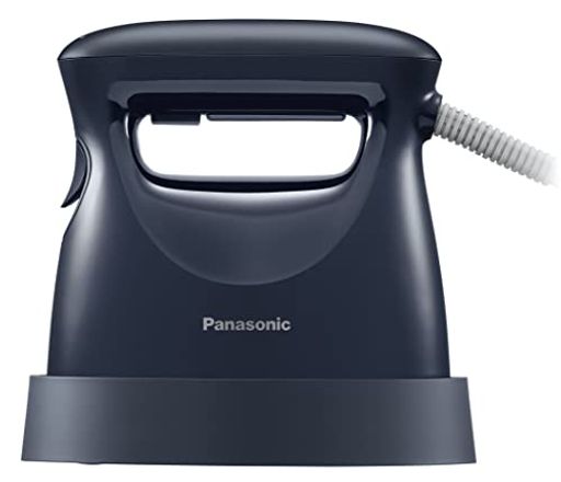 ハンガーにかけたまま、「360°パワフルスチーム(※1)」で衣類ケア。プレスもできる2WAY。 従来品に比べ約10gの軽量化(※3)。 スピード立ち上がり約19秒で、忙しい時にも便利。 使いたい時にすぐ使え、切り忘れても安心の自動ヒーターオ...
