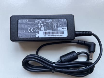 商品詳細 メーカーAcer 付属品新品PSE規格電源コード 型番PA-1450-26 出力19V 2.37A 保証ご買い上げ後1ヶ月間品質保証致します。 説明エイサー 品です。（簡易パッケージ）外径約5.5mm内径約1.7mm商品詳細 メー...
