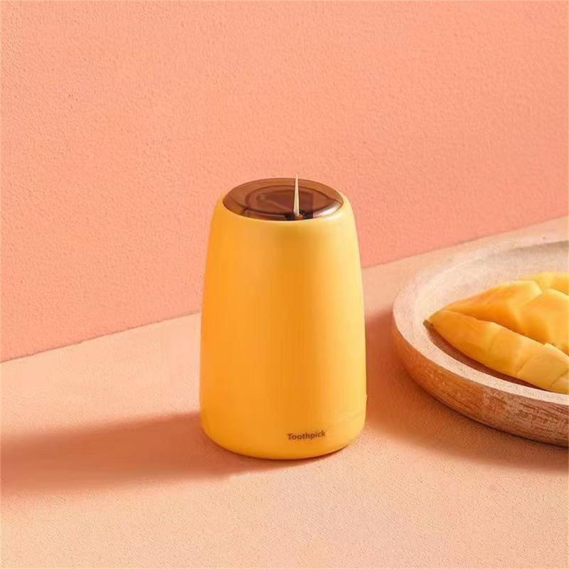 爪楊枝ケース 3個セット ワンプッシュ 爪楊枝容器 自動式 爪楊枝収納 家庭用 楊枝筒 楊枝保存 楊枝入れ おしゃれ ほこり防止 防塵 卓上用品 大容量 1本ずつ取り出せる【商品仕様】高品質なABS、耐久性が高く、より堅固に使用でき、長い使...