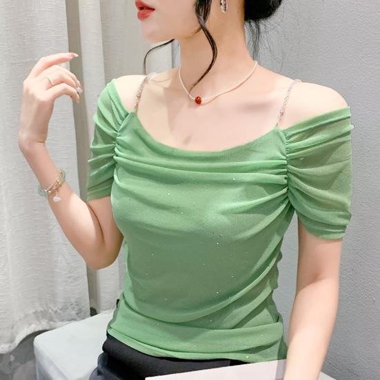 ・カテゴリ: Tシャツ・スタイル: お姉系・主な素材: チュール・ネックライン: ボートネック・袖丈: 半袖・袖型: レギュラースリーブ・柄: 無地・デザイン: プルオーバー・シルエット: スリムフィット・着丈: 通常丈（約50cm超65c...