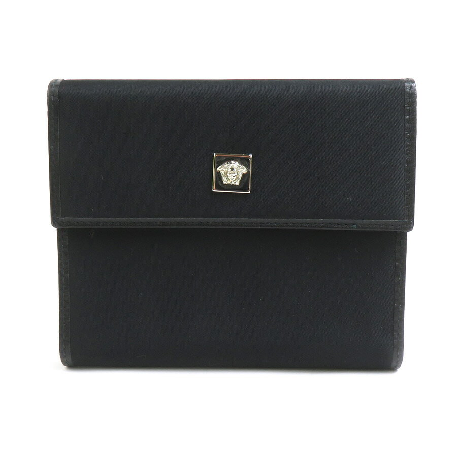 海外販売対応(Global shipping)ジャンニ ヴェルサーチ Gianni Versace　 二つ折り財布 ブラック ナイロン ユニセックス 送料無料 【中古】 55986 クリックで拡大します 商品詳細 商品の状態 【外・表面】薄...