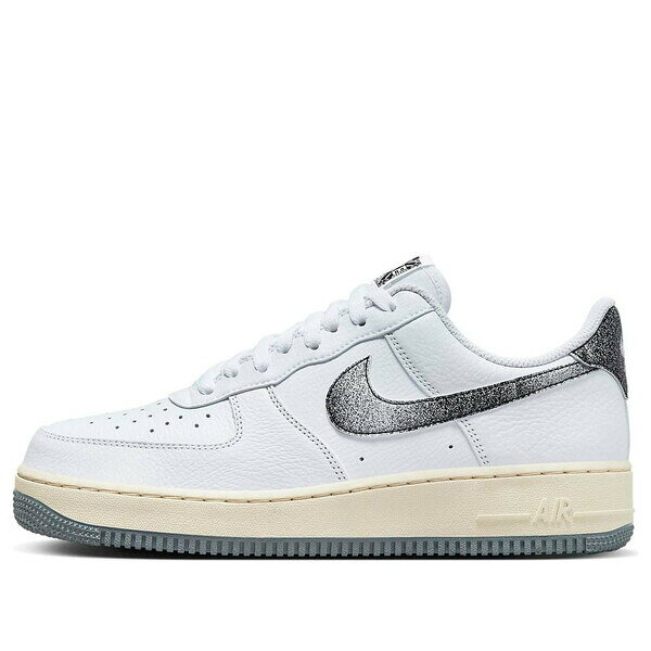 ■ブランド Nike(ナイキ)■商品名 Nike Air Force 1 Low 'Classics 50 Years Of Hip-Hop' DV7183-100■色 ■サイズ サイズ US_11.5(29.5cm) ■表記の日本サイズは...
