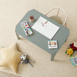 折れ脚テーブル クルール7550 折りたたみ式 長方形テーブル 幅75cm クルール7550 つや消し仕上げのくすみカラーやツヤ感が美しい鏡面仕上げのモノトーンカラーが選べるおしゃれな折りたたみ式テーブルです。コンパクトサイズでワンルームや...