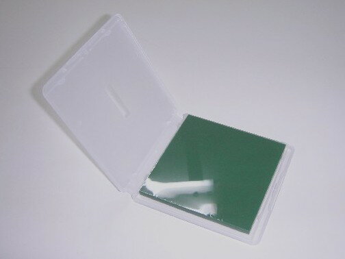 《特徴》 ■弊社ペタシリーズ共通の専用転写シートです。 ■ペタシリーズでとったゴミを取り除くための、粘着ゴムシートです。 ■純水での水洗いのあと、乾燥させて、繰り返しご使用いただけます。 ■低溶出（残留イオン濃度、検出限界許容値　陽イオン:...