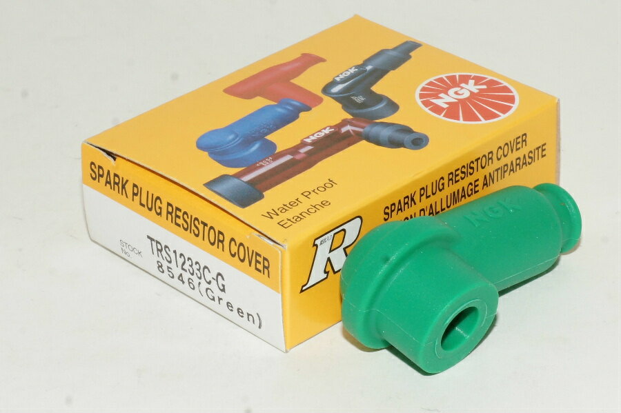 プラグキャップ　管理番号：59-4434NGKプラグキャップ TRS1233C-G 8546 Spark Plug Resistor Cover、新品です。商品点数：1点1個商品スペック、適合車種はNGKプラグスタジオでご確認ください。汎用...