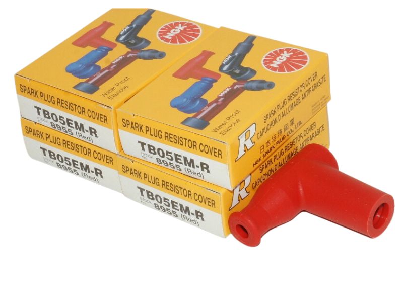 プラグキャップ　管理番号：4X-4430NGKプラグキャップ TB05EM-R 8955 Spark Plug Resistor Cover 4個セット、新品です。商品点数：4点Red適合:KX100('16-) 汎用品になります。多くの車...