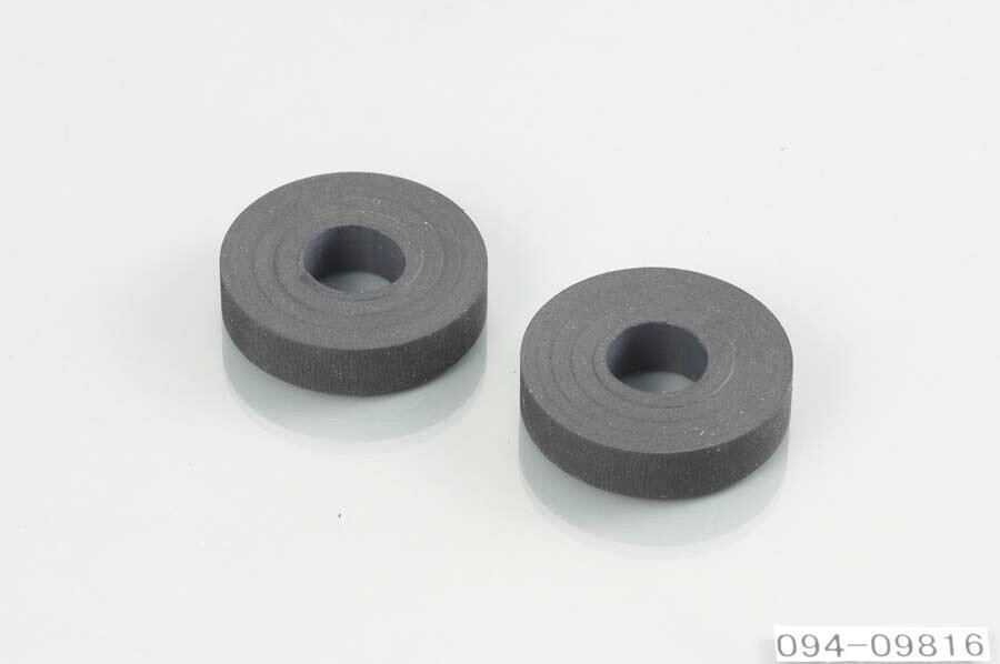 カラー　KITACO　管理番号：00-I057φ8/22×5/2ヶ 商品説明 ●耐老化性・耐候性・耐オゾン性・耐油性に優れた性質を持つEPDM（エチレンプロピレンジエンゴム）製の防振ラバー。 ●用途に合わせて1/3/5mm厚の3種類をライン...