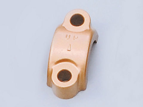 シリンダー　DAYTONA　管理番号：00-M849カラー ゴールド塗装 説明 ラジアルマスターシリンダーオプション品。 ミラー穴無しのクランプホルダー。 備考 ゴールド塗装キャンセル不可商品です。ラジアルマスターシリンダーオプション品。 ...