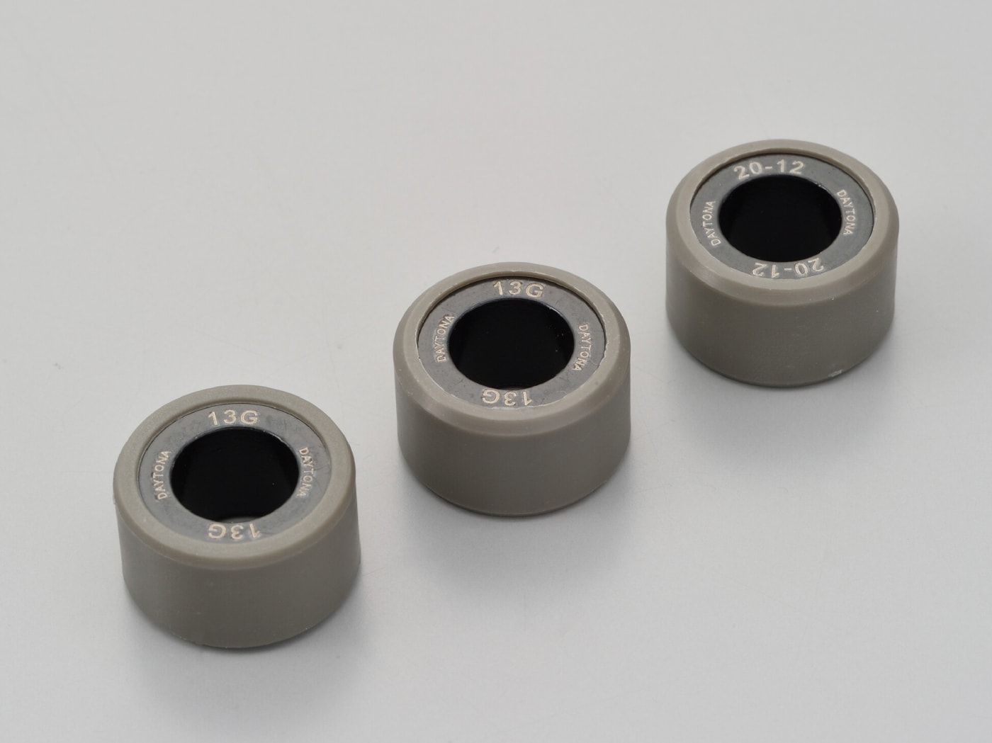 DAYTONA　管理番号：00-N502サイズ 外径φ20×幅12mm タイプ 13g×3個 説明 ◆参考適合車種 【YAMAHA】シグナスX125/SR〈国内仕様5UA、28S、1YP〉、マジェスティ125FI〈台湾仕様5CA9〉、アクシ...