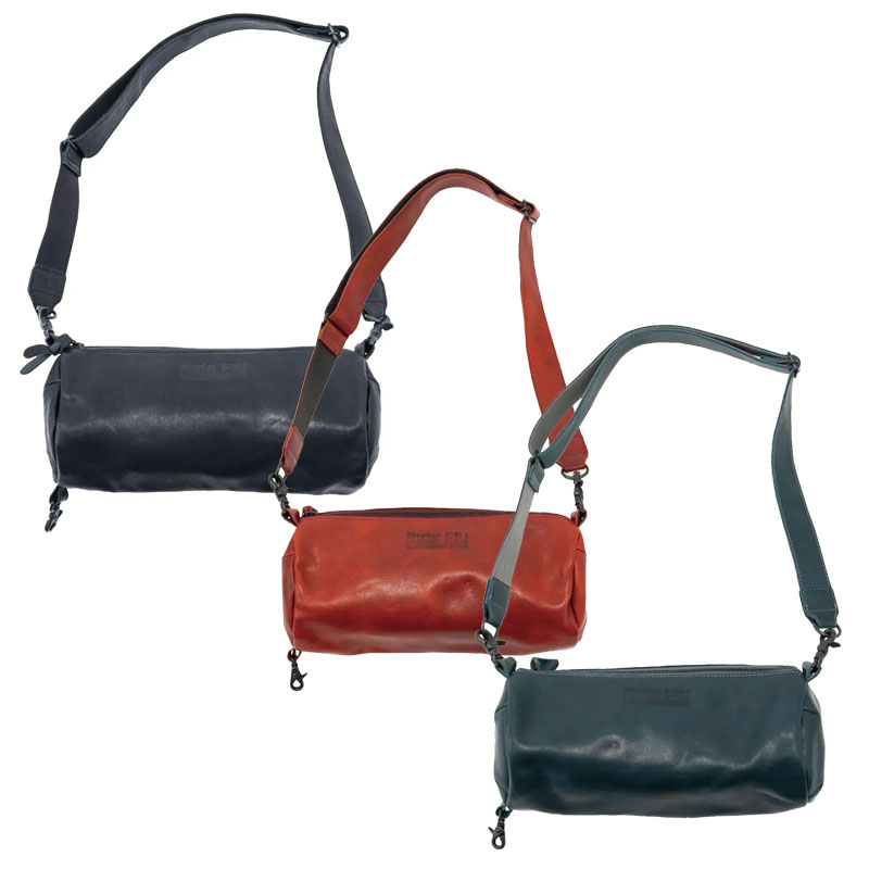 【備考】高さ14.5cm×幅30cm×奥行13cmネイビー、ワイン、ブラック栃木レザー使用 Made in JAPAN※このモデルはウォッシャブルレザーではありません。お取扱いにご注意願います。RidsFly(リッズフライ)ハーレー アパレ...